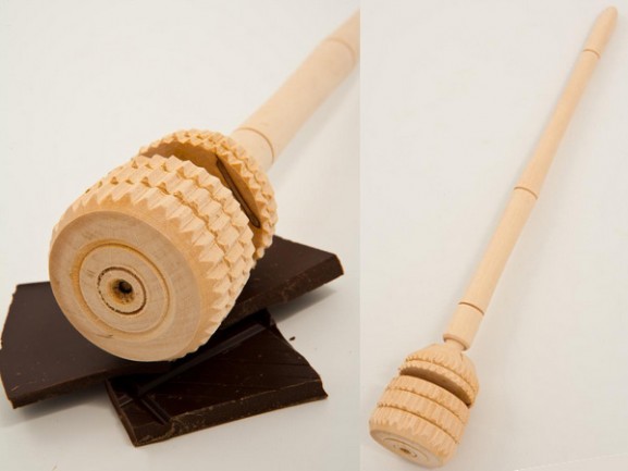 Batidor o molinillo de chocolate | Gastronomía & Cía