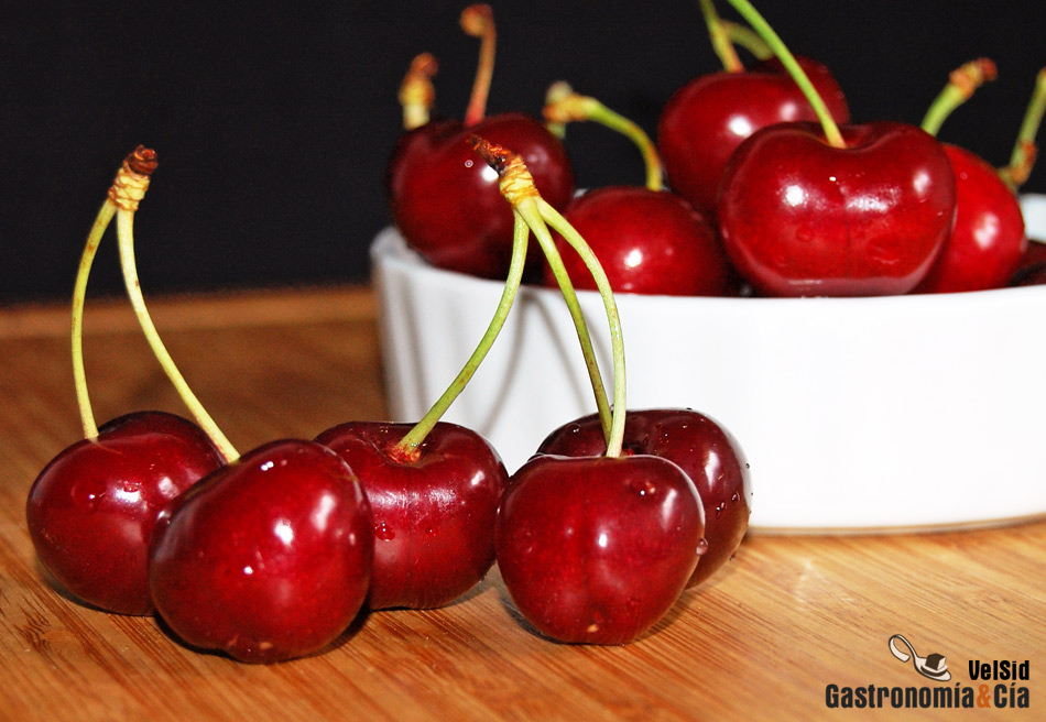 Trucos de cocina: Deshuesar cerezas | Gastronomía & Cía