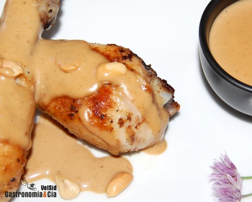 Receta de Pollo con salsa de cacahuete | Gastronomía & Cía