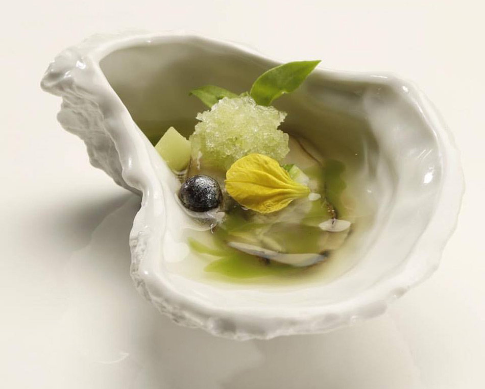 Ostra con perla negra de Joan Roca | Gastronomía & Cía