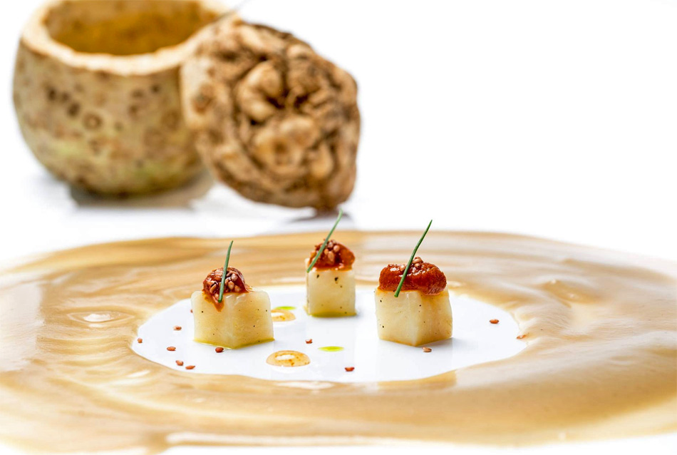 Apionabo, erizo de mar y sésamo de umeboshi de José Carlos Fuentes ...