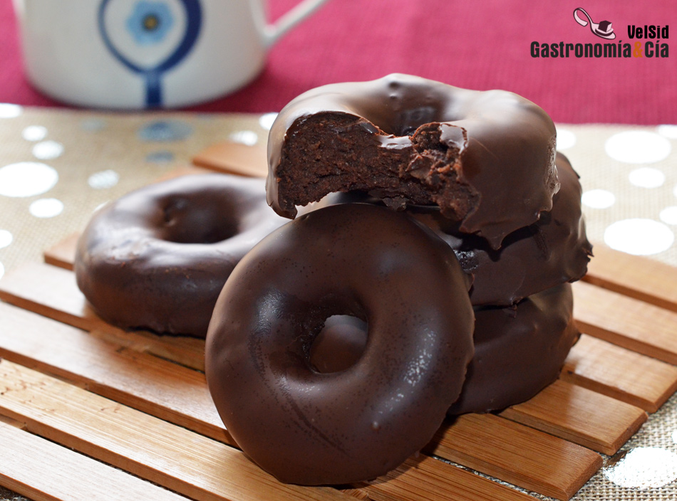 ‘Donetes’ de chocolate saludables y deliciosos (son de almendra y sin ...