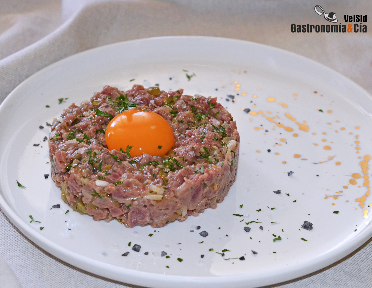 Cómo hacer Steak tartar, receta tradicional de un plato que no pasa de ...