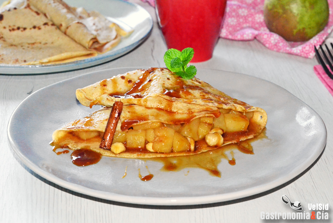 Crepes con peras y jugo de mandarina, receta fácil para una merienda o ...