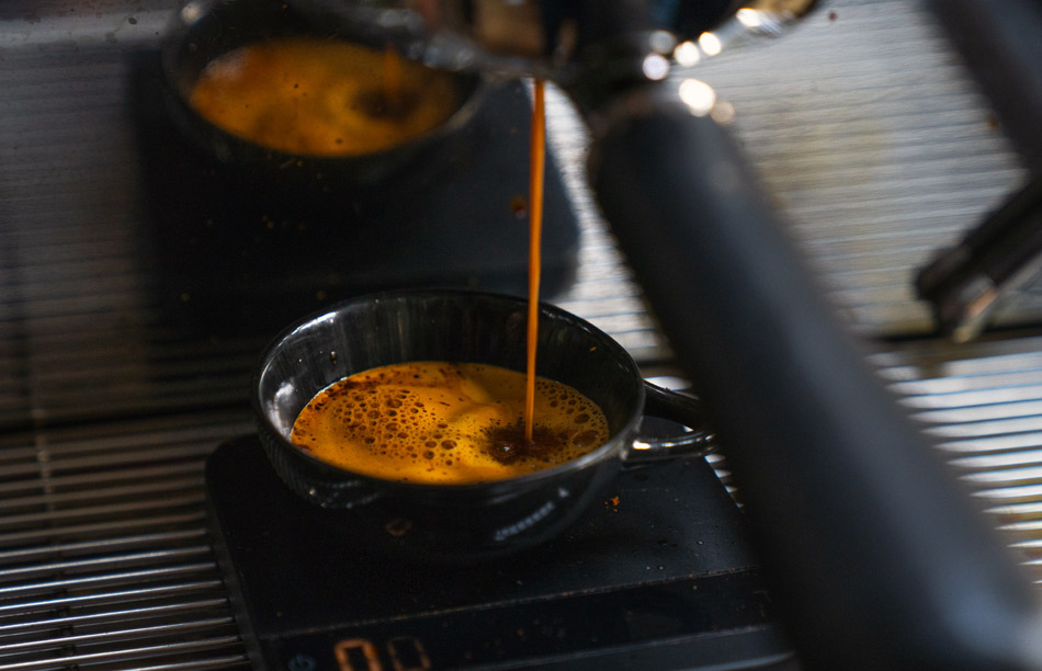 Cómo hacer un café expreso perfecto, más consistente y con menos ...