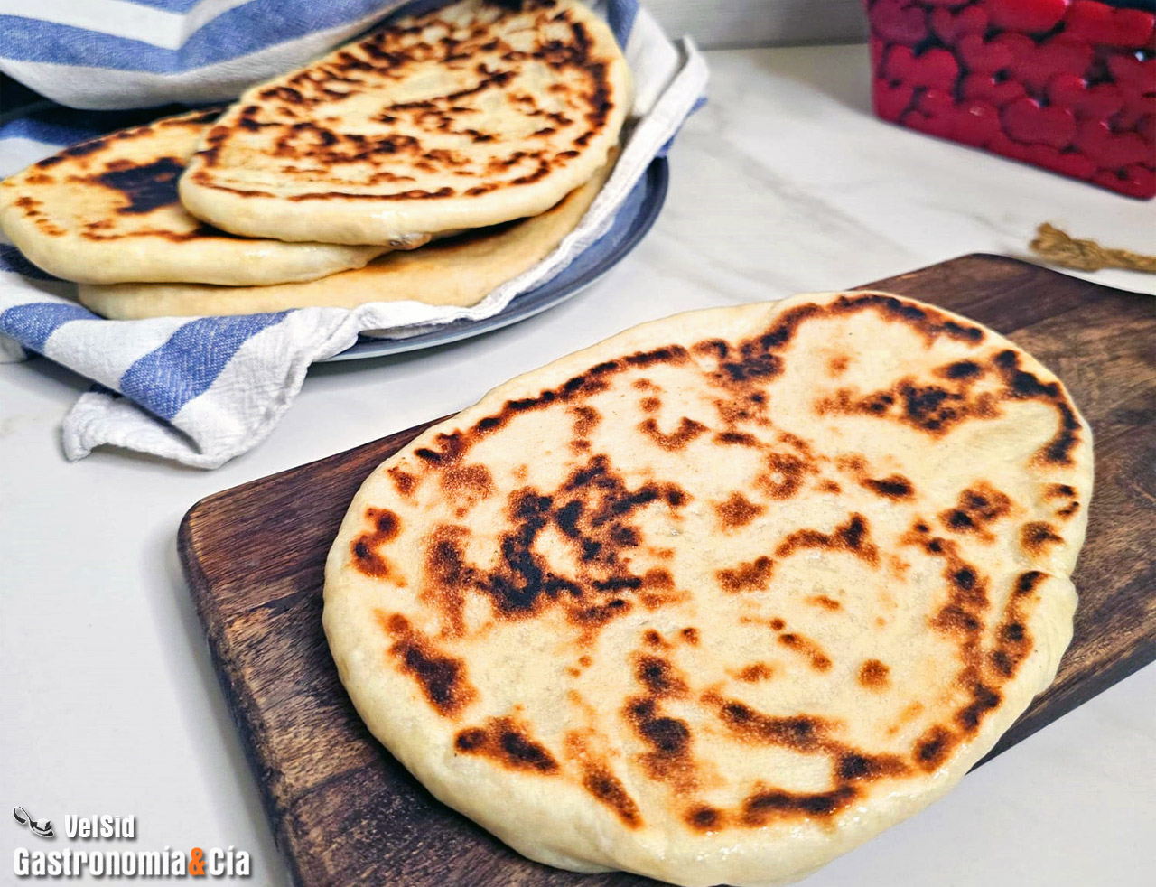Cómo hacer pan naan en casa, receta básica de un pan plano para repetir ...