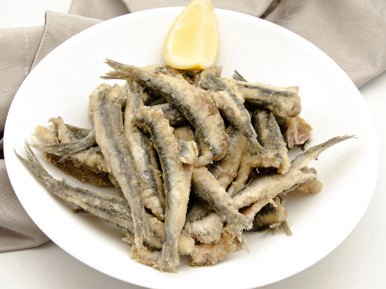 Boquerón, anchoa y bocarte: tres nombres para un mismo pescado ...